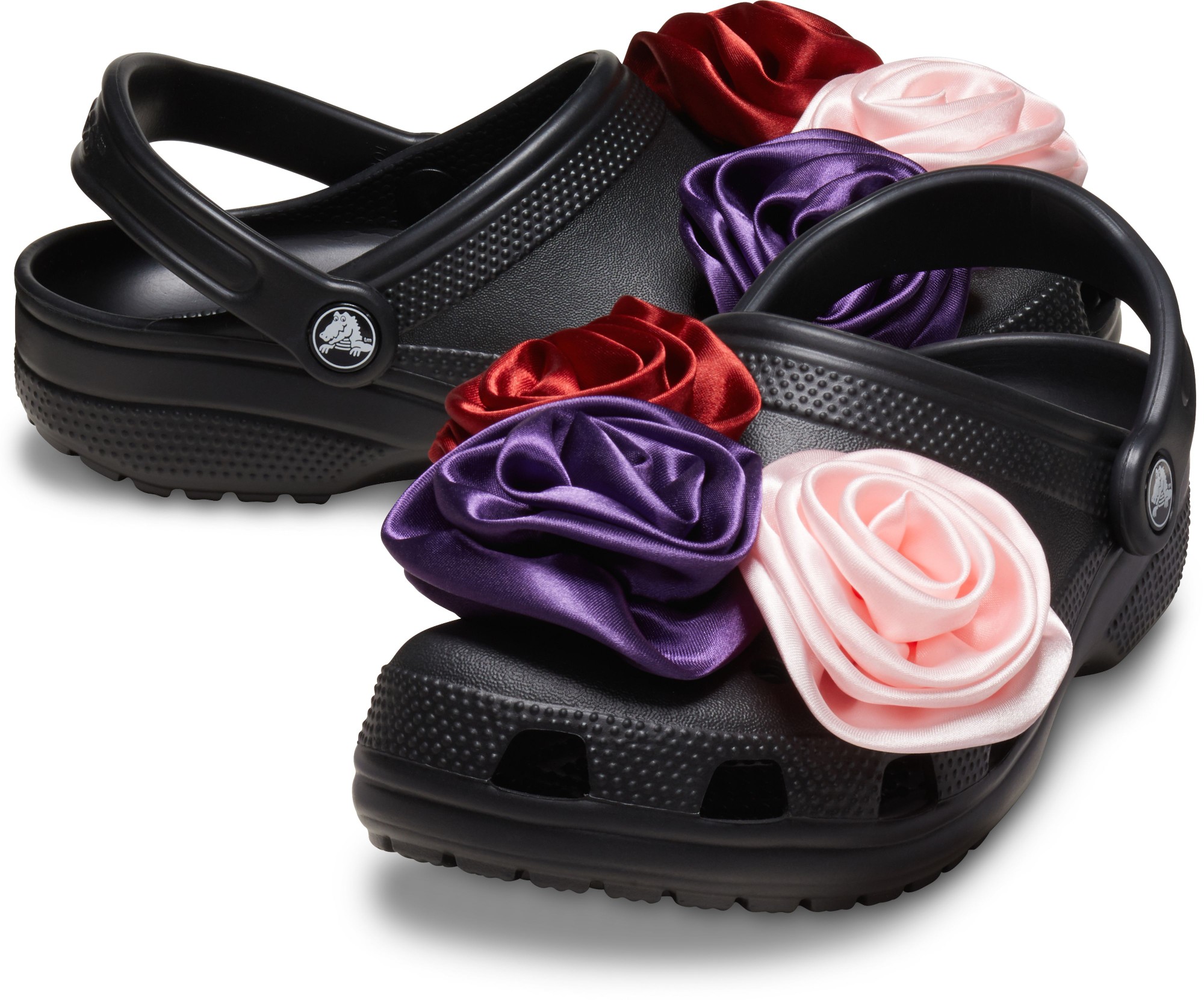 Crocs™ CLASSIC ROSETTE CLOG | crocs.lt
